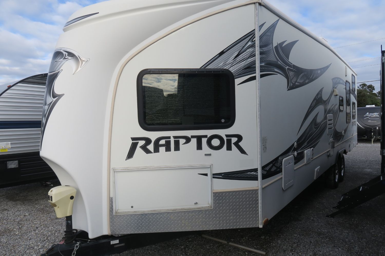 USED 2013 RAPTOR VELOCITY 30FS - Overview | Berryland Campers