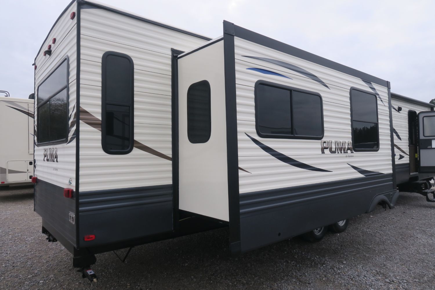 NEW 2019 PUMA DESTINATION 38RLB - Overview | Berryland Campers