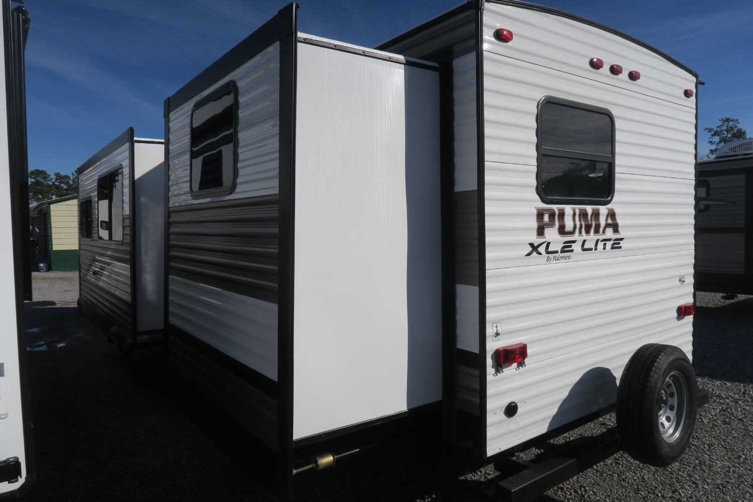 NEW 2019 PUMA XLE LITE 31BHSC - Overview | Berryland Campers