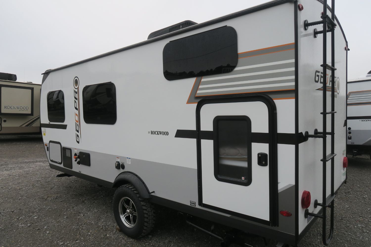 NEW 2019 ROCKWOOD GEO PRO 19BH - Overview | Berryland Campers