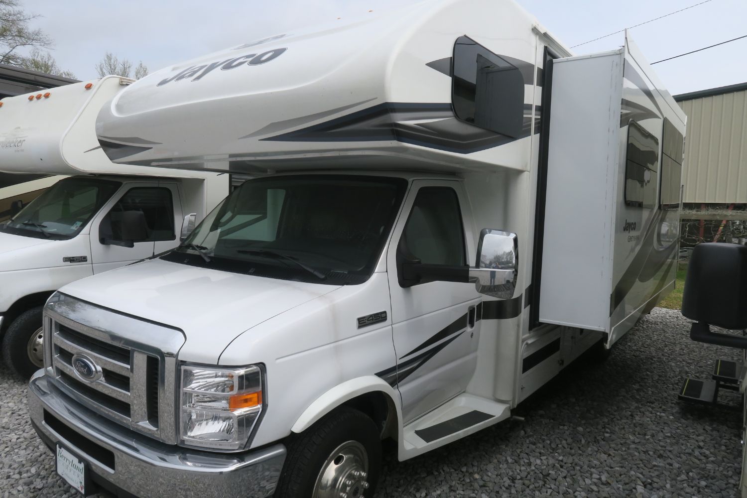 USED 2018 JAYCO GREYHAWK 26Y - Overview | Berryland Campers