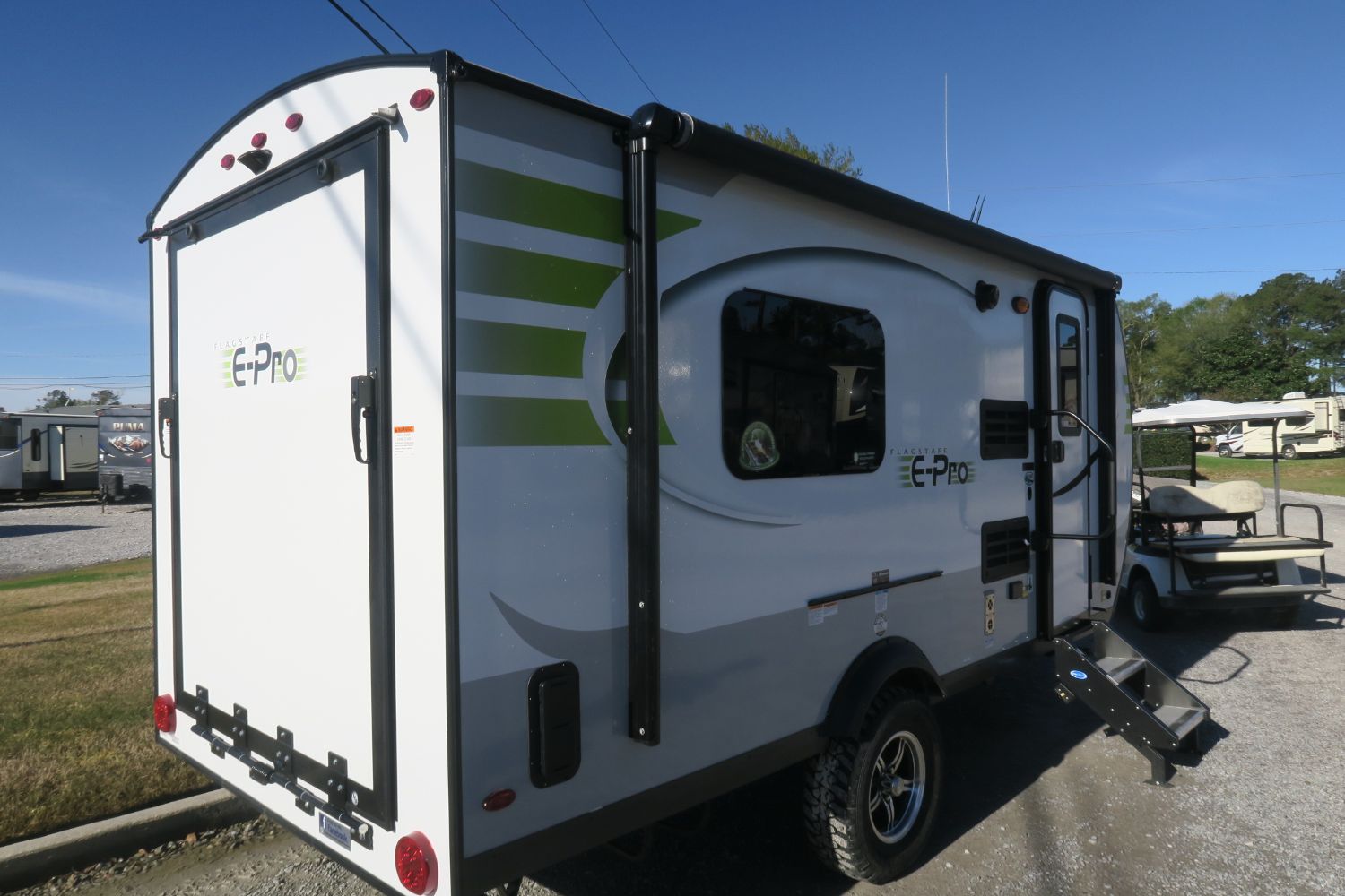 NEW 2019 FLAGSTAFF E-PRO 16TH - Overview | Berryland Campers