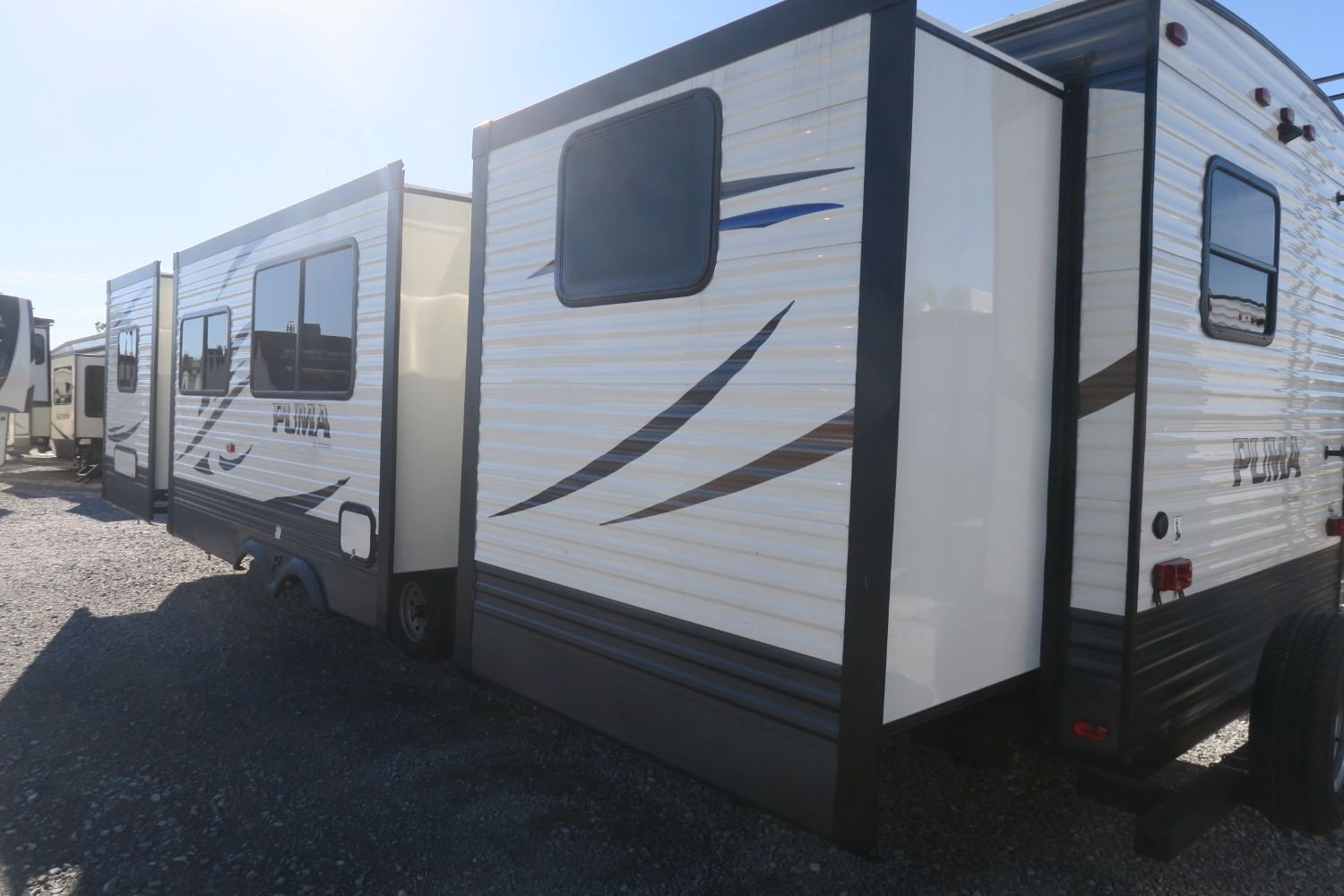 NEW 2019 PUMA 32RBFQ - Overview | Berryland Campers