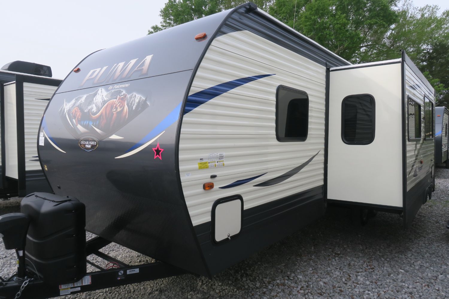 NEW 2019 PUMA 29QBSS - Overview | Berryland Campers