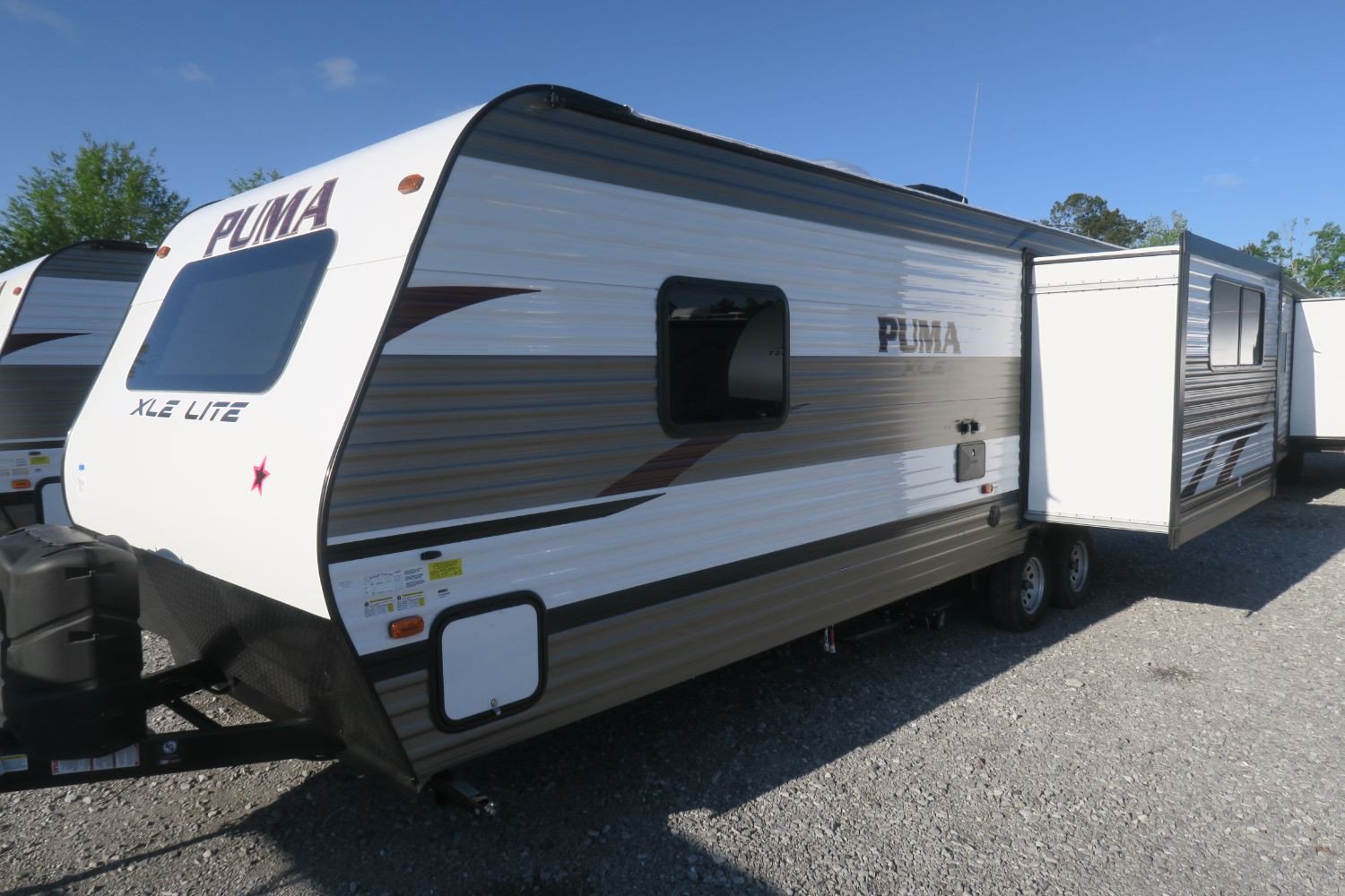 NEW 2020 PUMA XLE LITE 25RLC - Overview | Berryland Campers