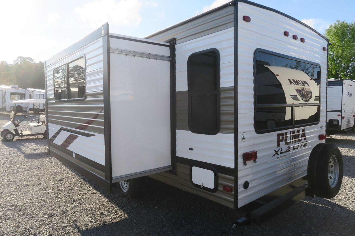 NEW 2020 PUMA XLE LITE 25RLC - Overview | Berryland Campers