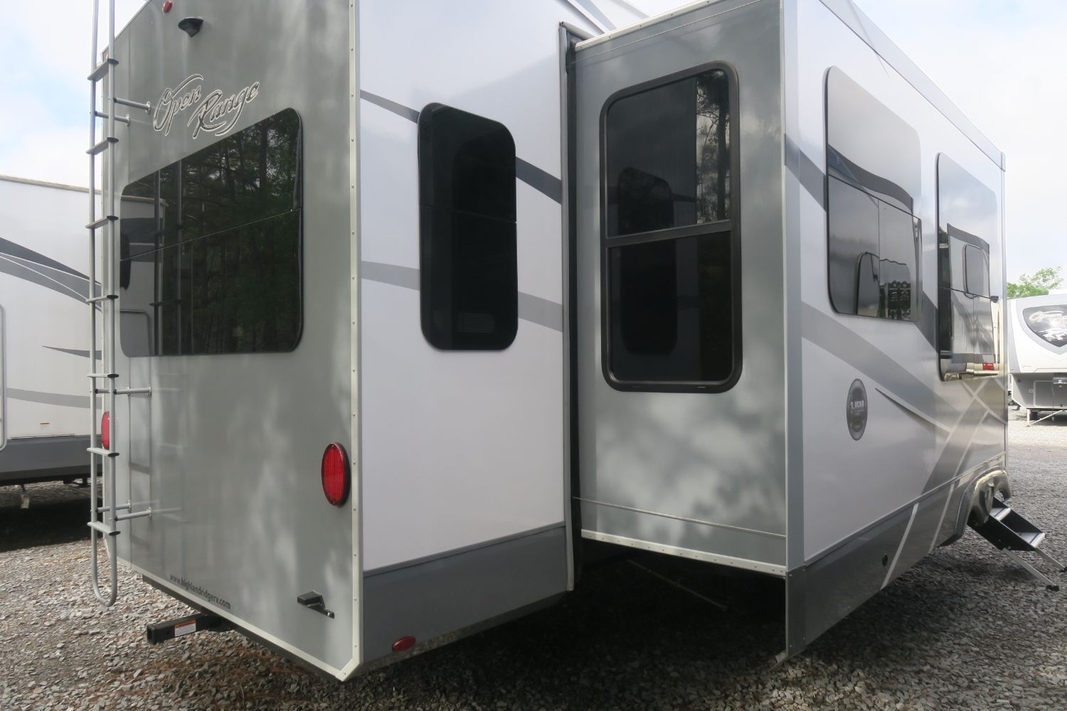 NEW 2019 OPEN RANGE 314RLS - Overview | Berryland Campers