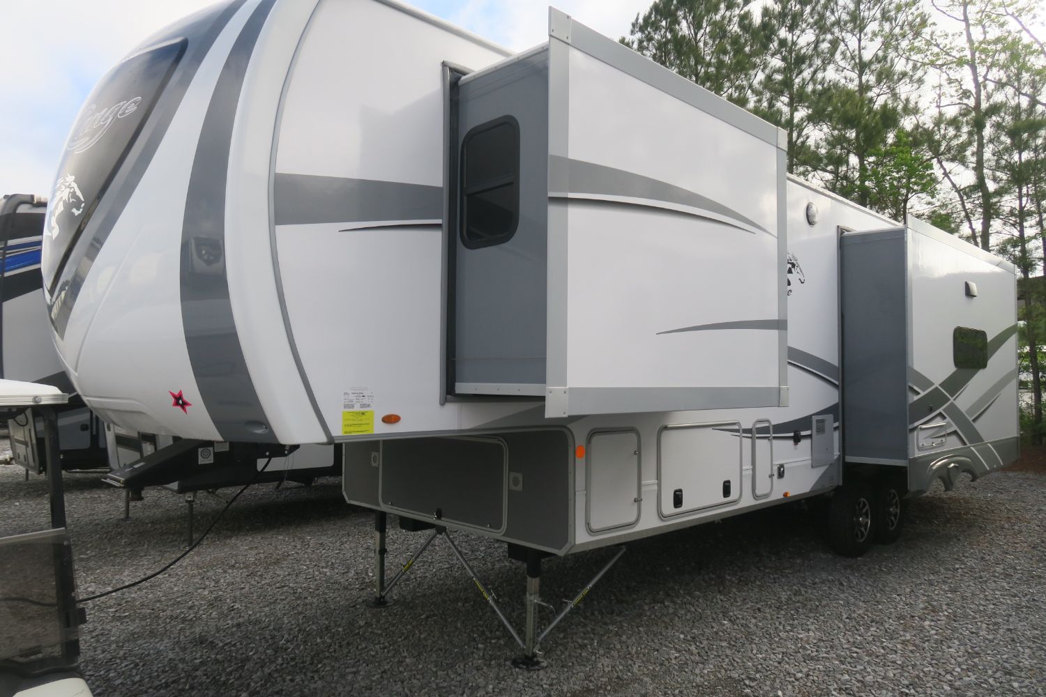 NEW 2019 OPEN RANGE 314RLS - Overview | Berryland Campers