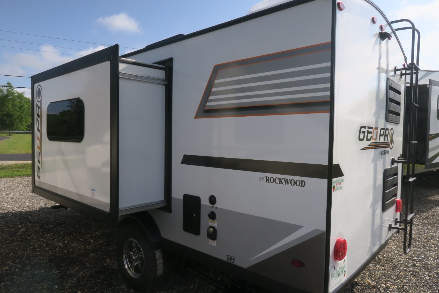 NEW 2020 ROCKWOOD GEO PRO 19FBS - Overview | Berryland Campers