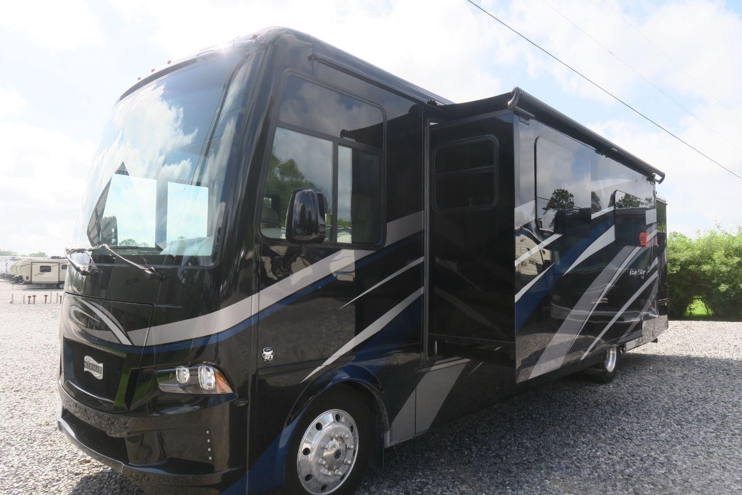 NEW 2019 BAY STAR 3609 - Overview | Berryland Campers