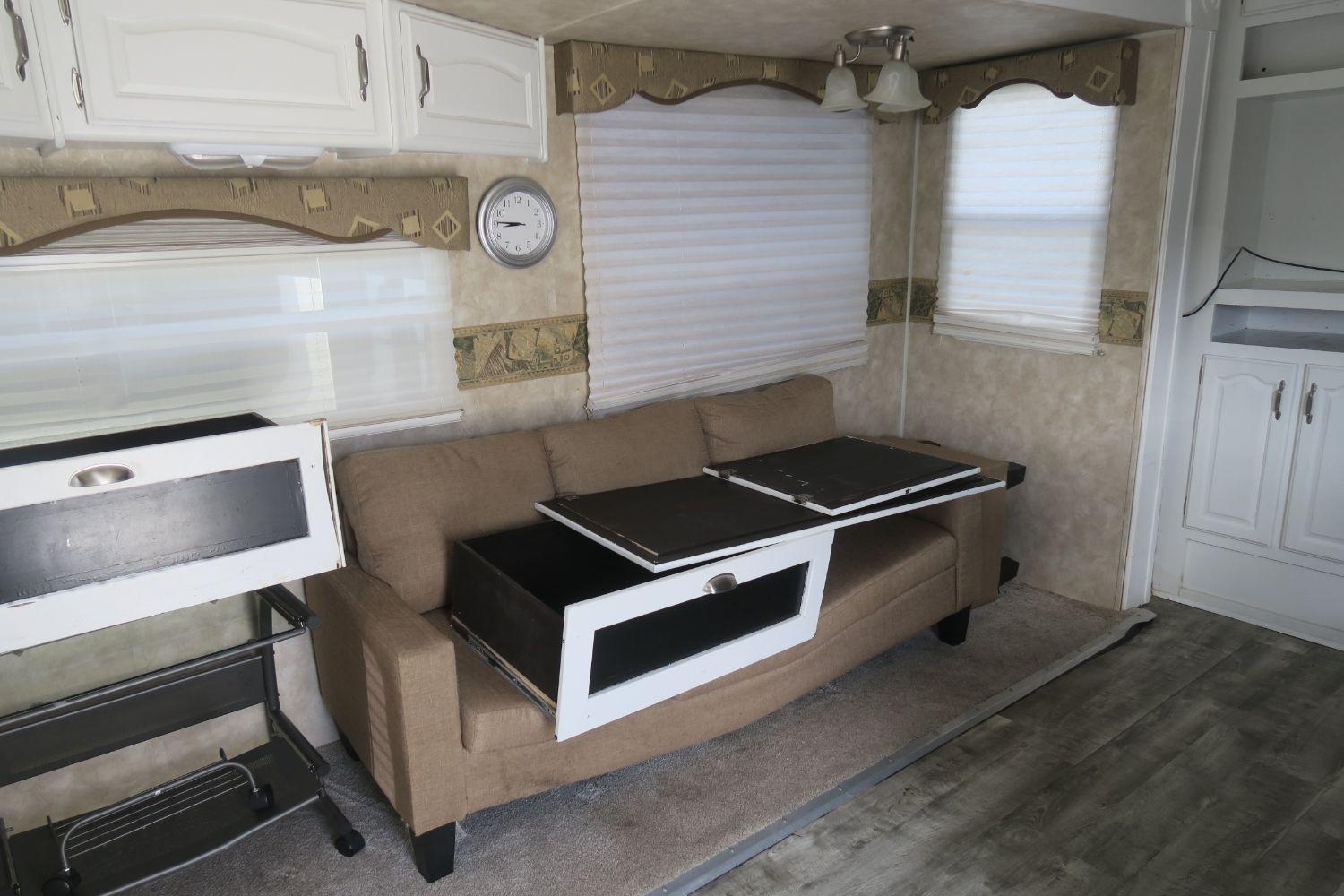 USED 2006 SPRINTER COPPER CANYON - Overview | Berryland Campers