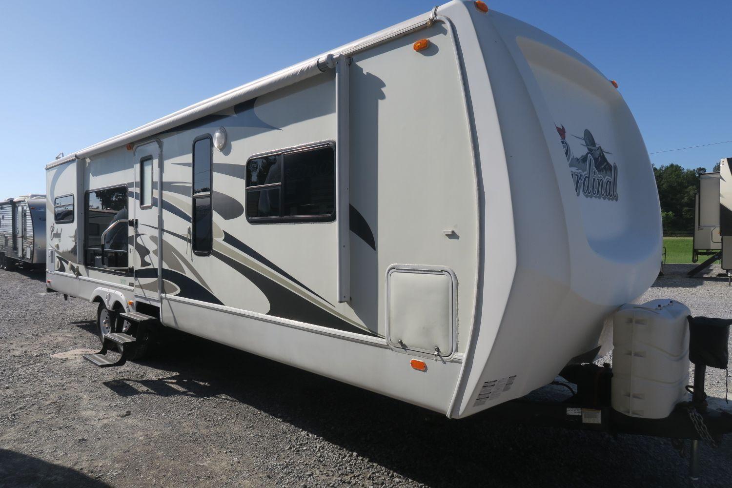 USED 2008 CARDINAL LUXURY 31RKS - Overview | Berryland Campers