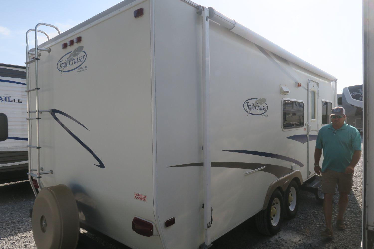 USED 2006 TRAIL CRUISER 26QBH - Overview | Berryland Campers