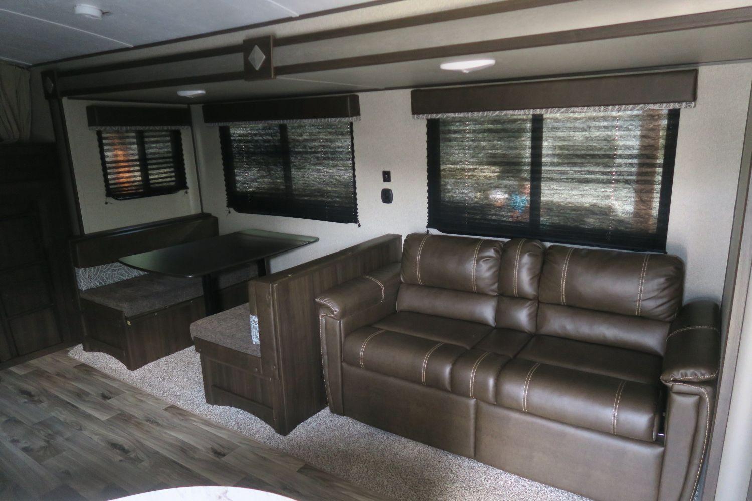 USED 2019 SPRINGDALE 282BH - Overview | Berryland Campers