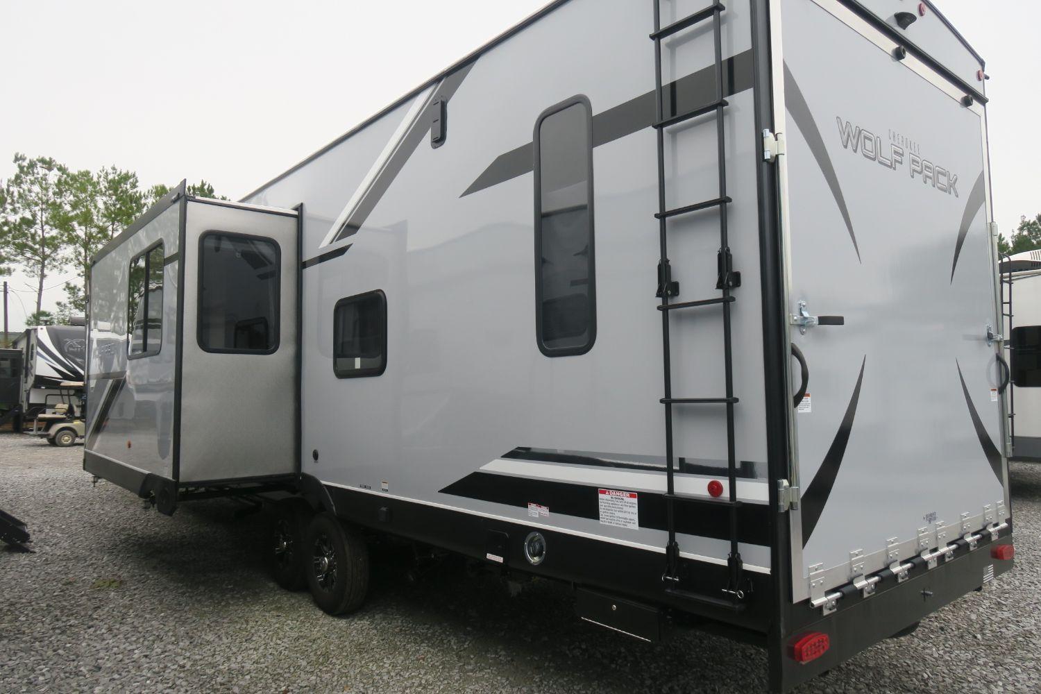 NEW 2020 CHEROKEE WOLF PACK 335PACK13 - Overview | Berryland Campers