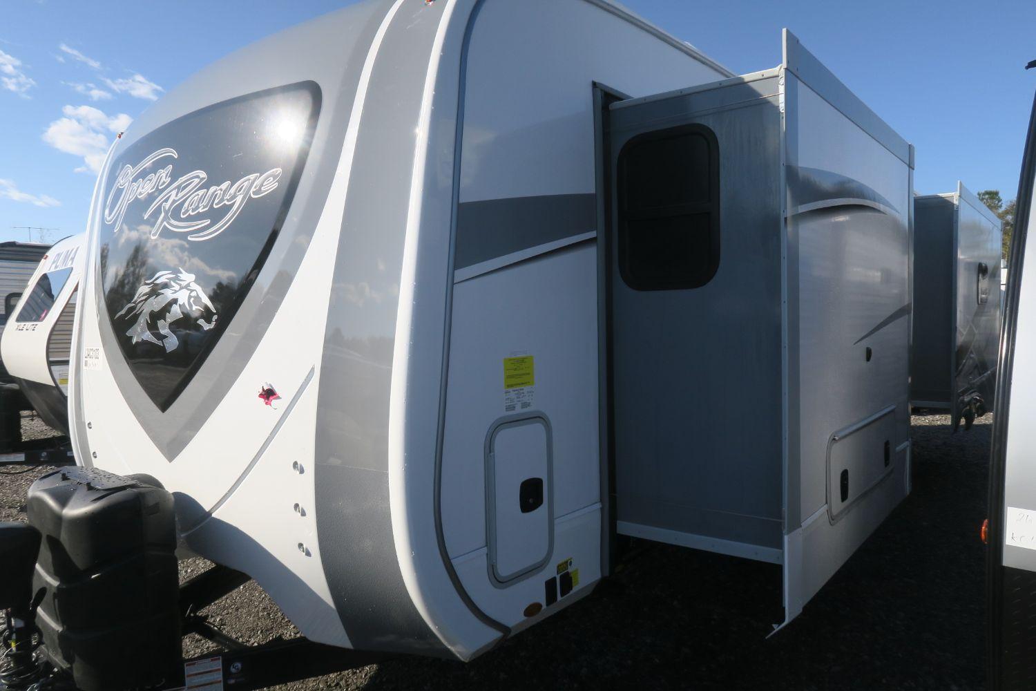 NEW 2020 OPEN RANGE 323RLS - Overview | Berryland Campers