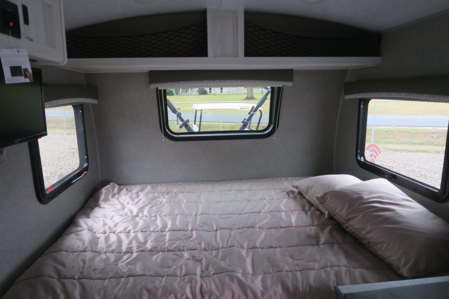 NEW 2020 ROCKWOOD GEO PRO 19QB - Overview | Berryland Campers