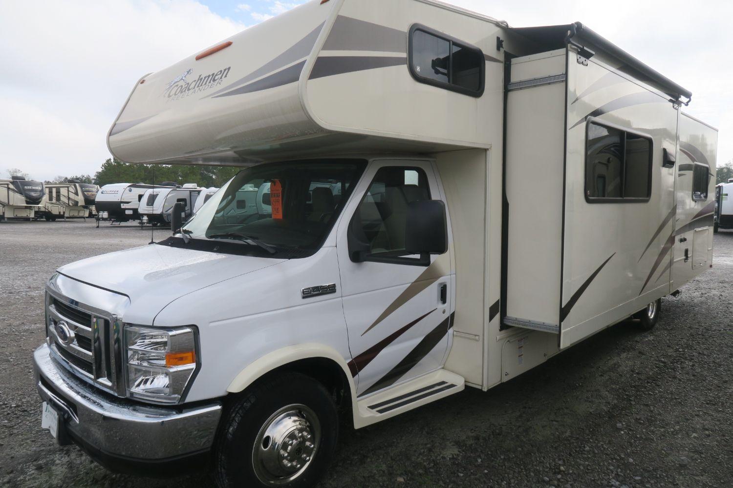 USED 2017 FREELANDER 31BH - Overview | Berryland Campers