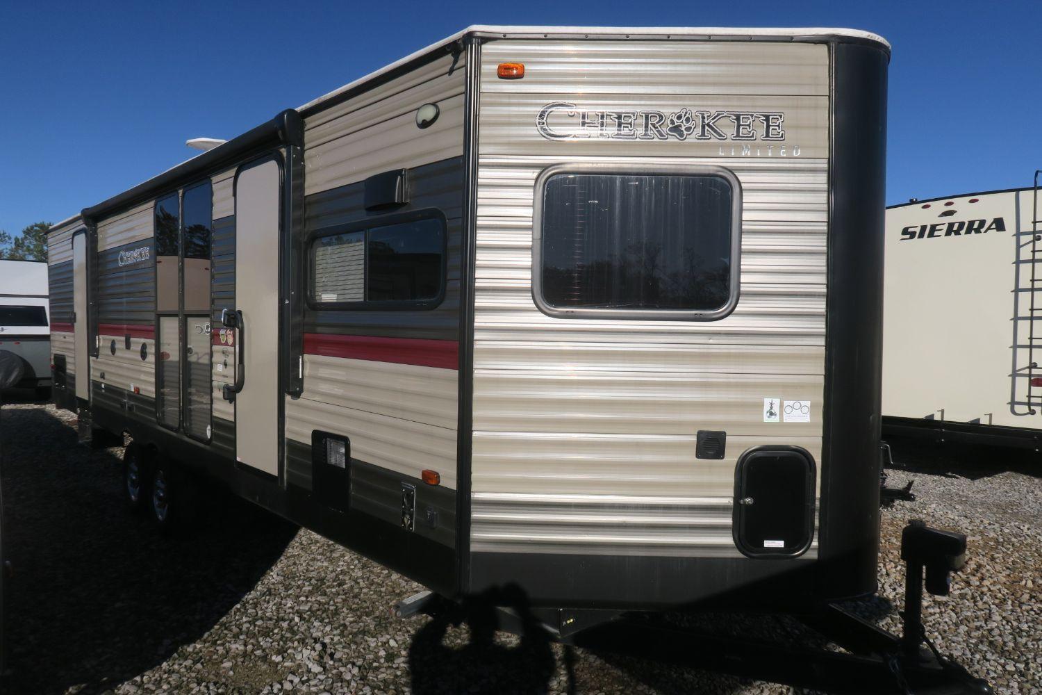 USED 2019 CHEROKEE 274VFK - Overview | Berryland Campers