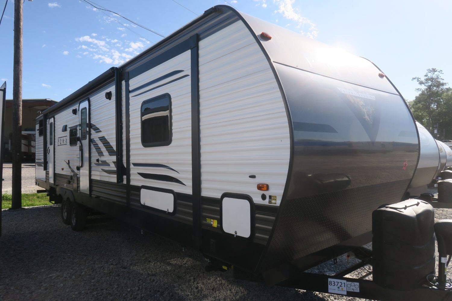 NEW 2020 PUMA 32BHQS - Overview | Berryland Campers