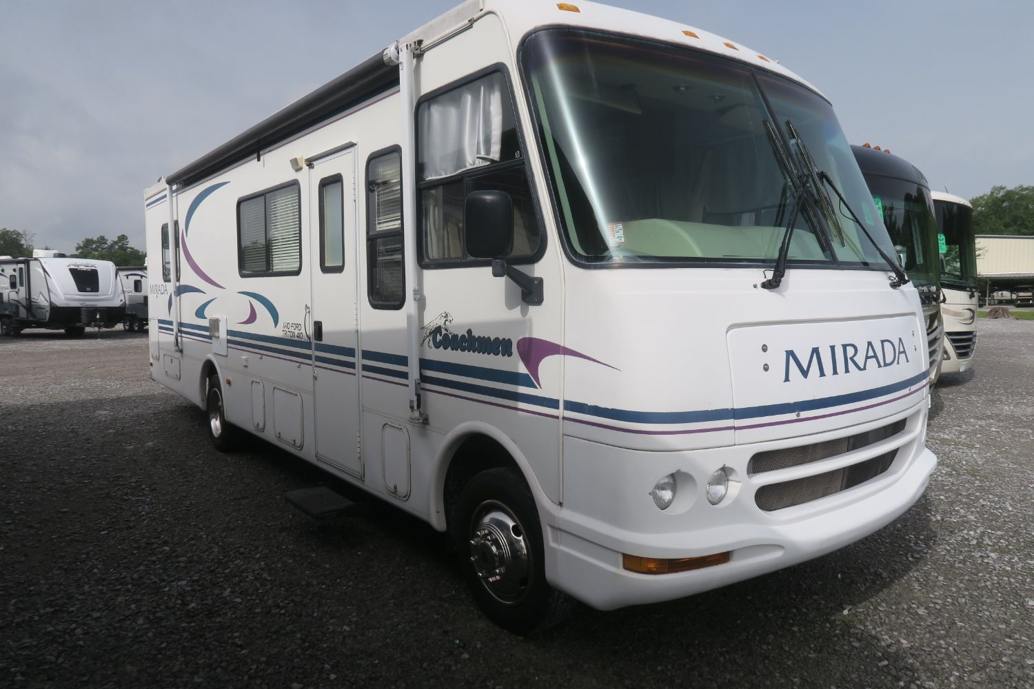 Used Coachmen Mirada Motorhomes | Berryland Campers