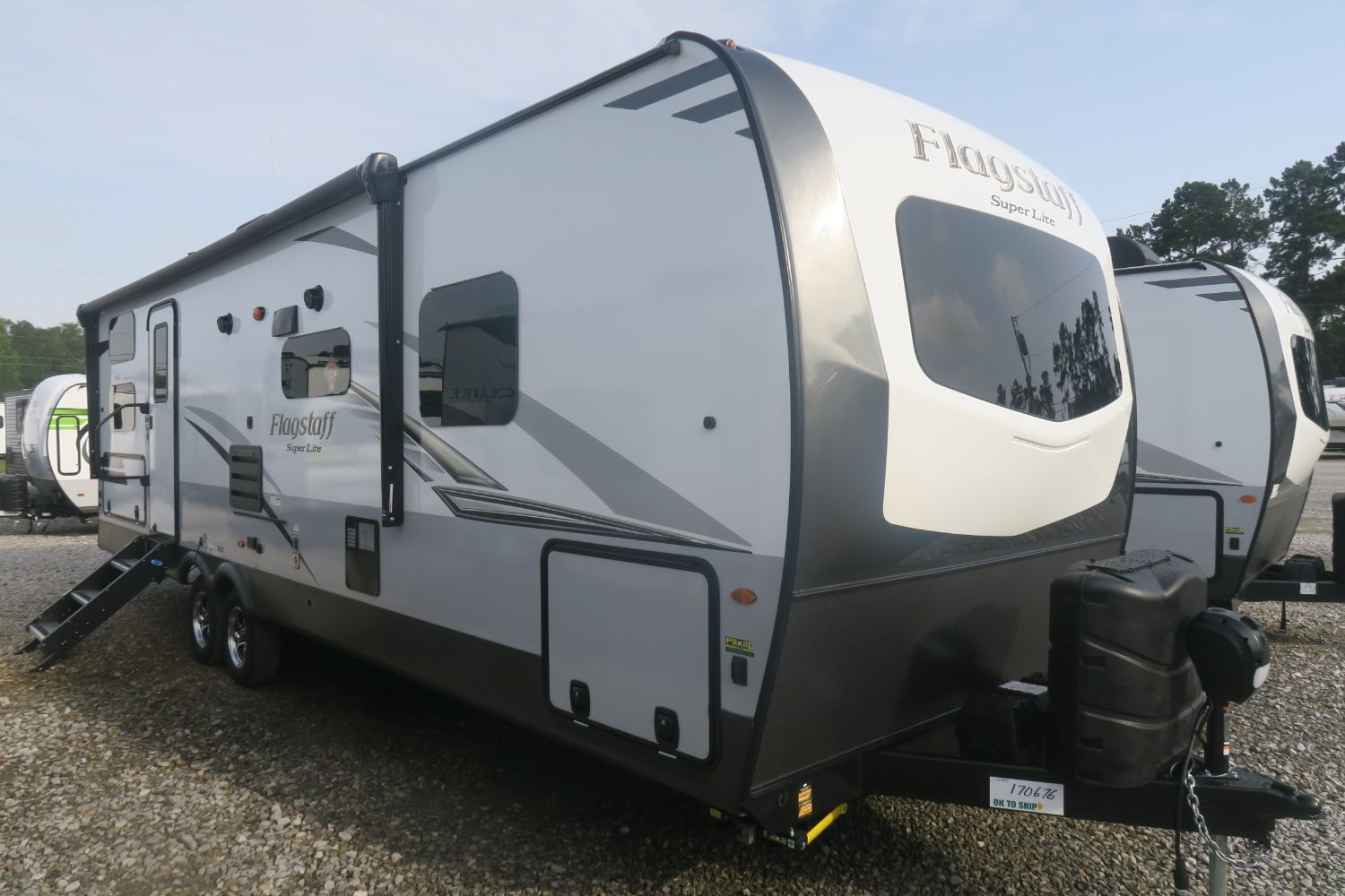 NEW 2021 FLAGSTAFF SUPER LITE 27BHWS - Overview | Berryland Campers