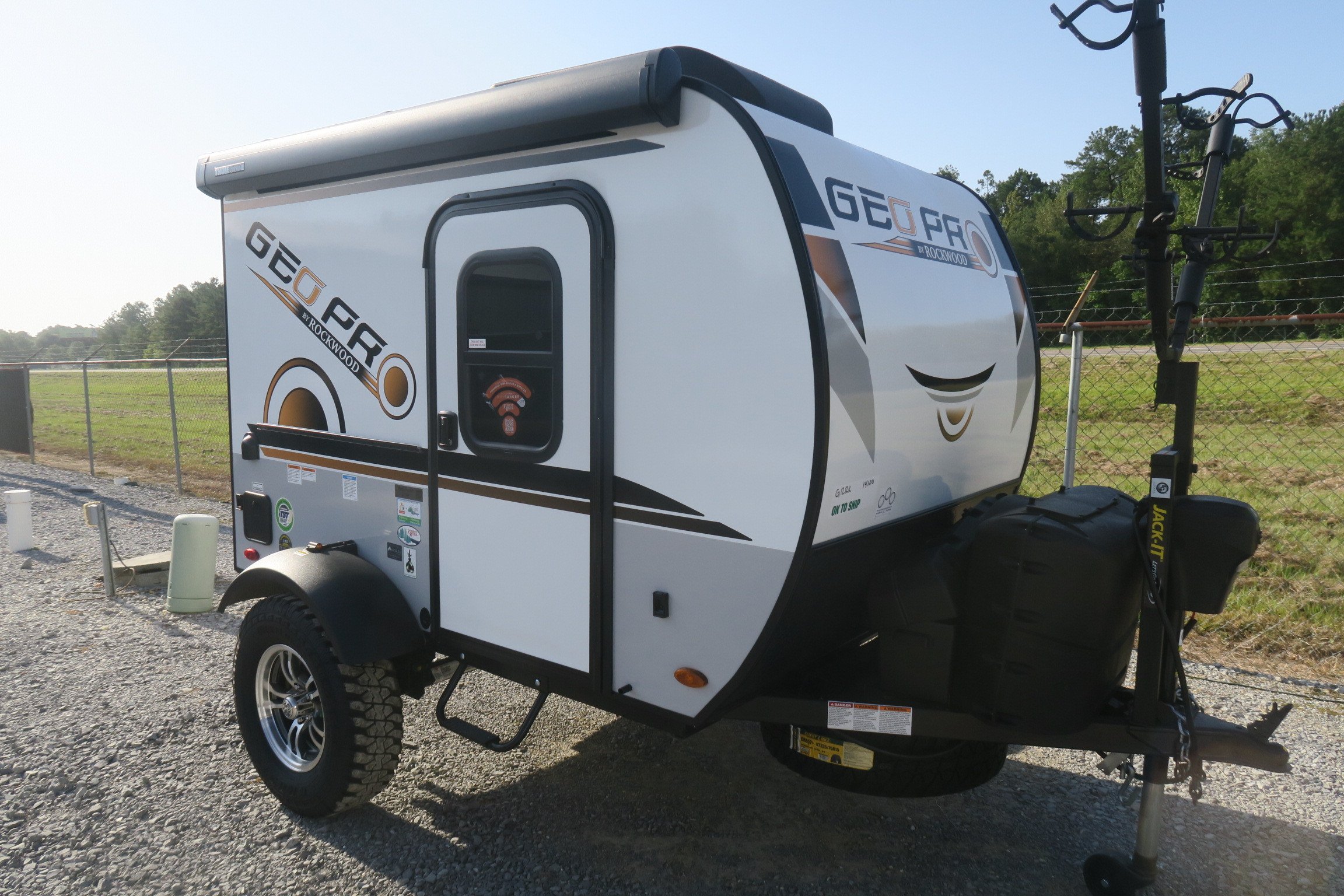 NEW 2021 ROCKWOOD GEO PRO 12RK - Overview | Berryland Campers