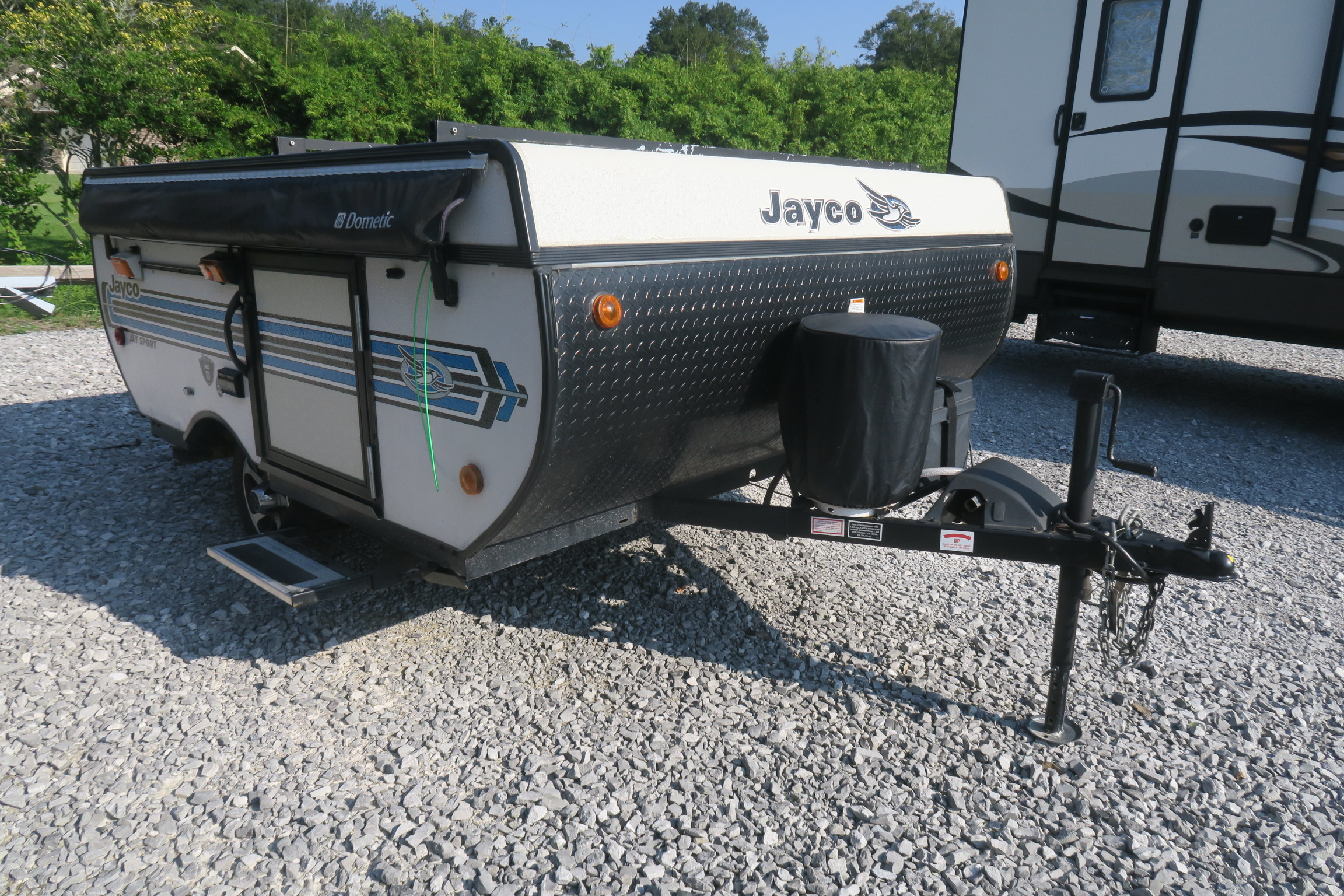 USED 2017 JAY SPORT 8SD - Overview | Berryland Campers