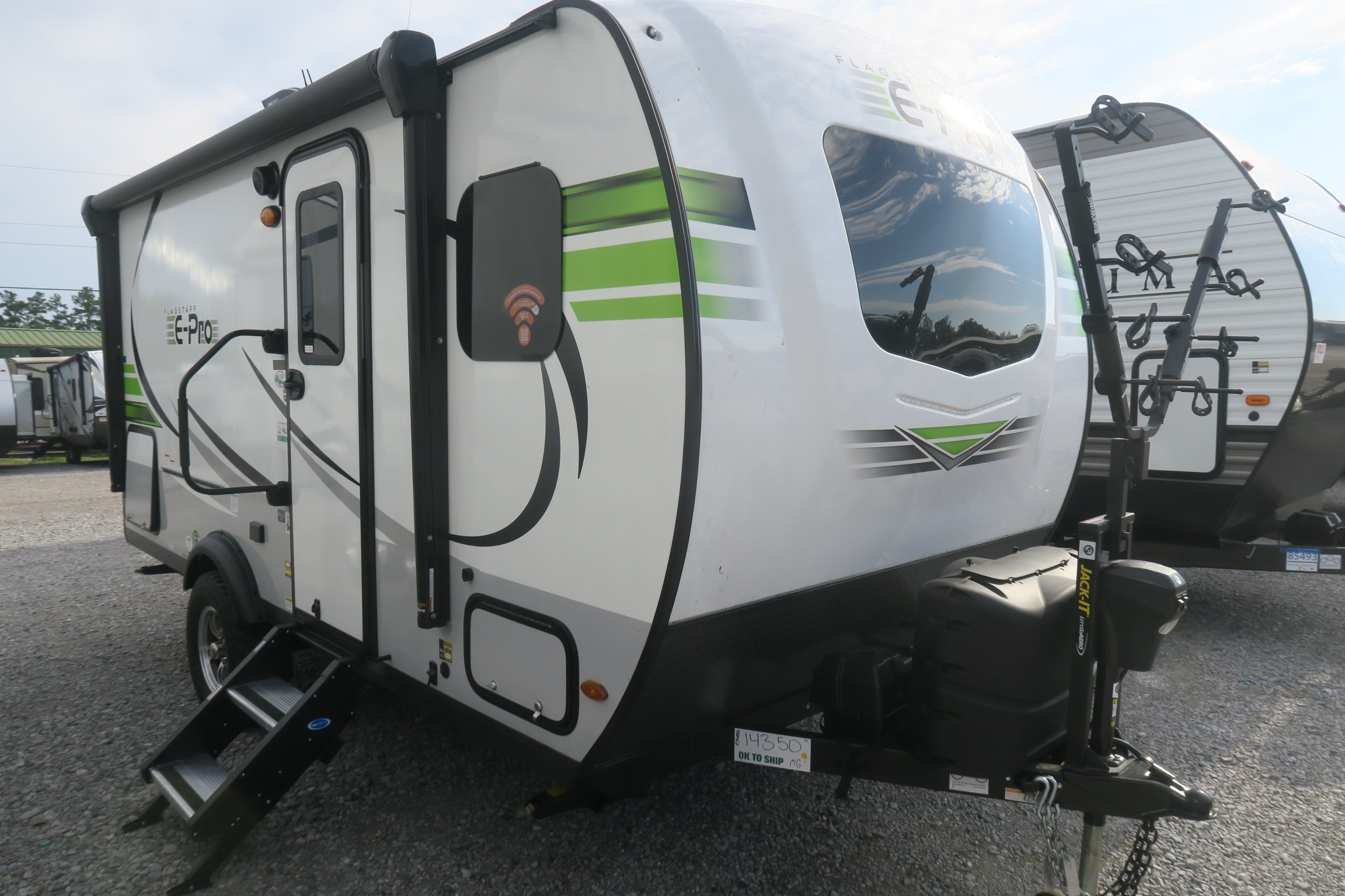 NEW 2021 FLAGSTAFF E-PRO 16BH - Overview | Berryland Campers