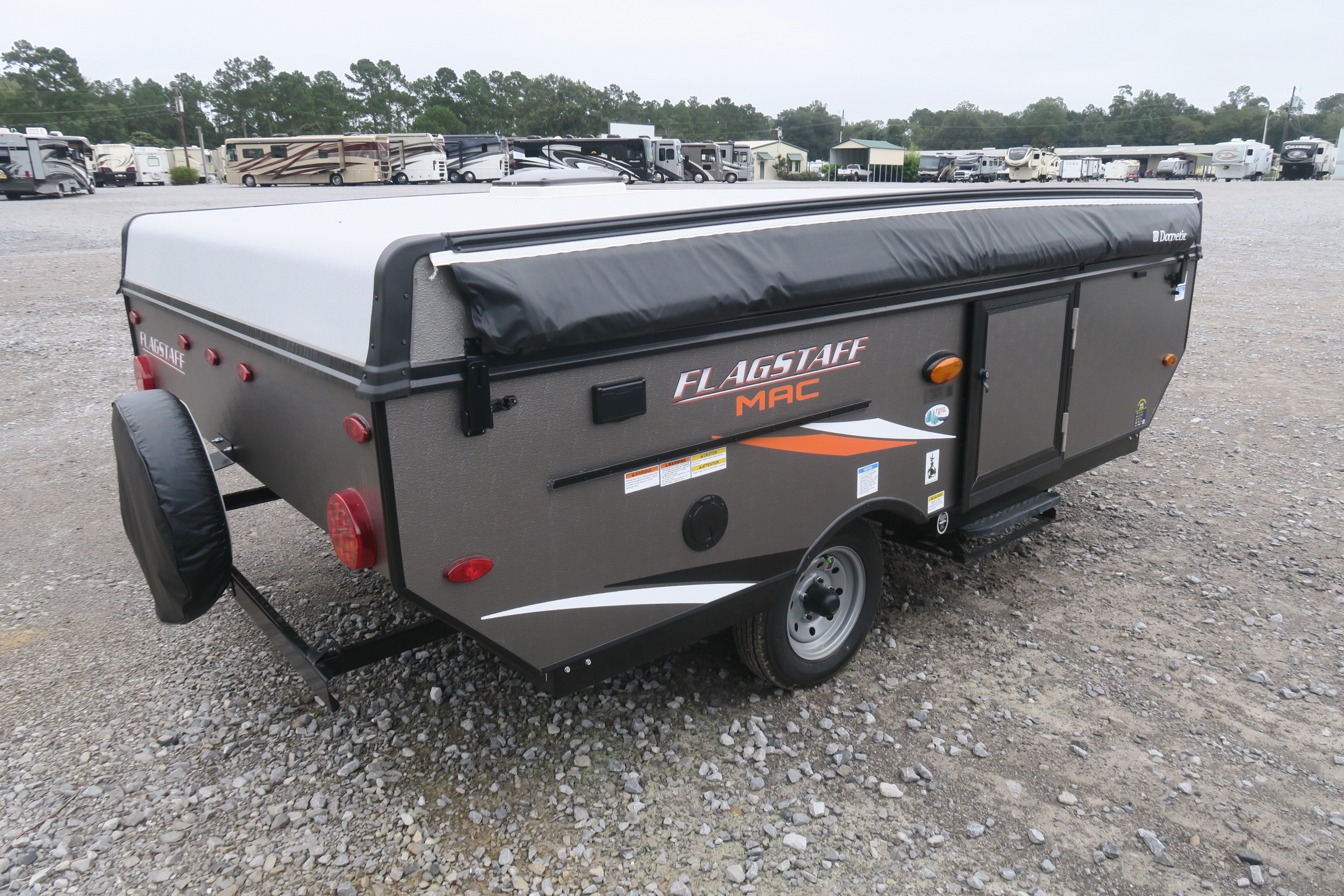 NEW 2021 FLAGSTAFF HARDSIDE POP-UP CAMPERS 206LTD - Overview ...