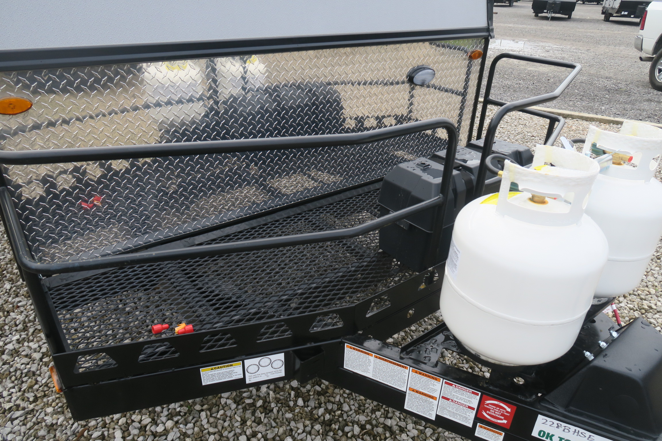 NEW 2021 FLAGSTAFF HARDSIDE POP-UP CAMPERS 228BHSE - Overview ...