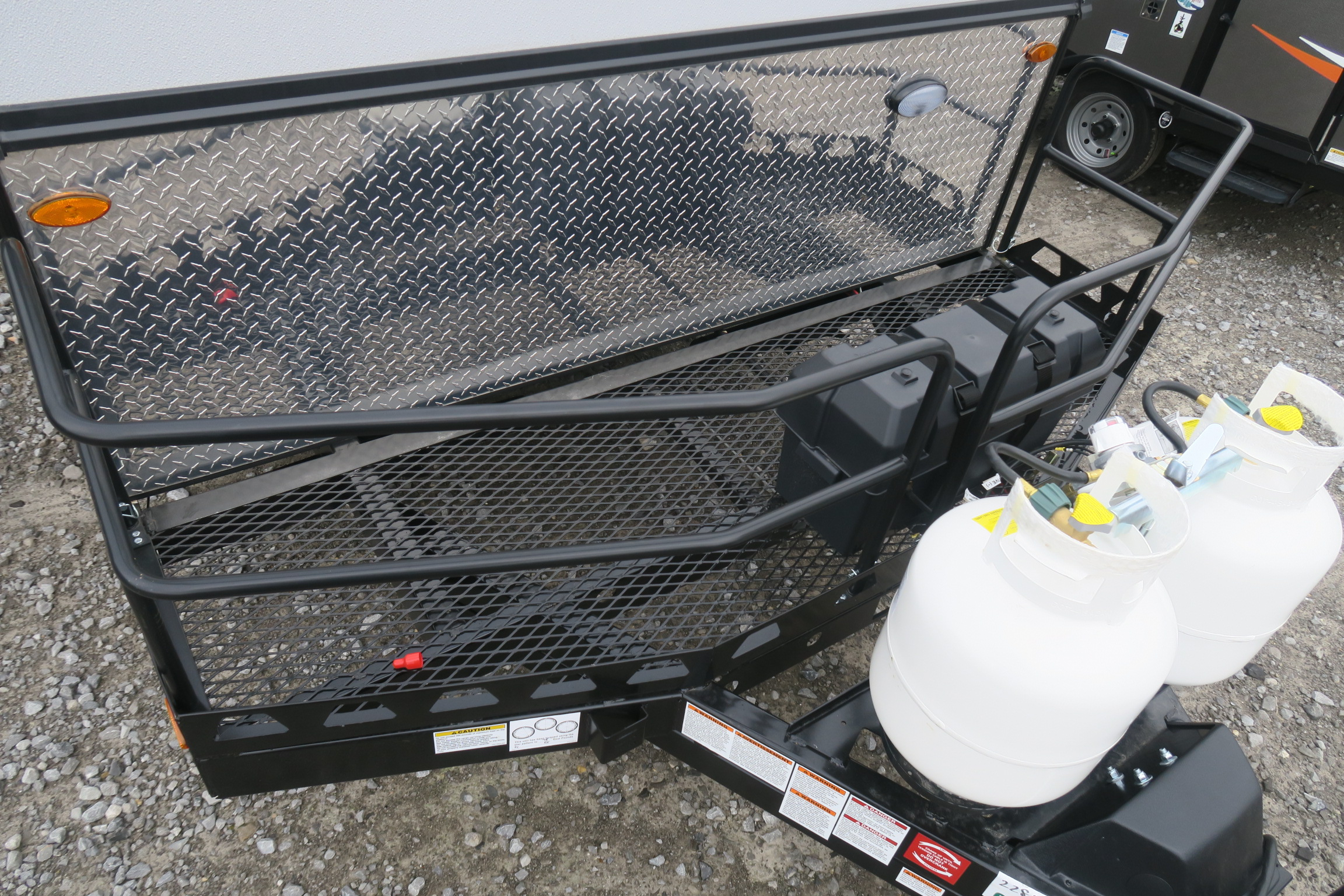 NEW 2021 FLAGSTAFF HARDSIDE POP-UP CAMPERS 228BHSE - Overview ...