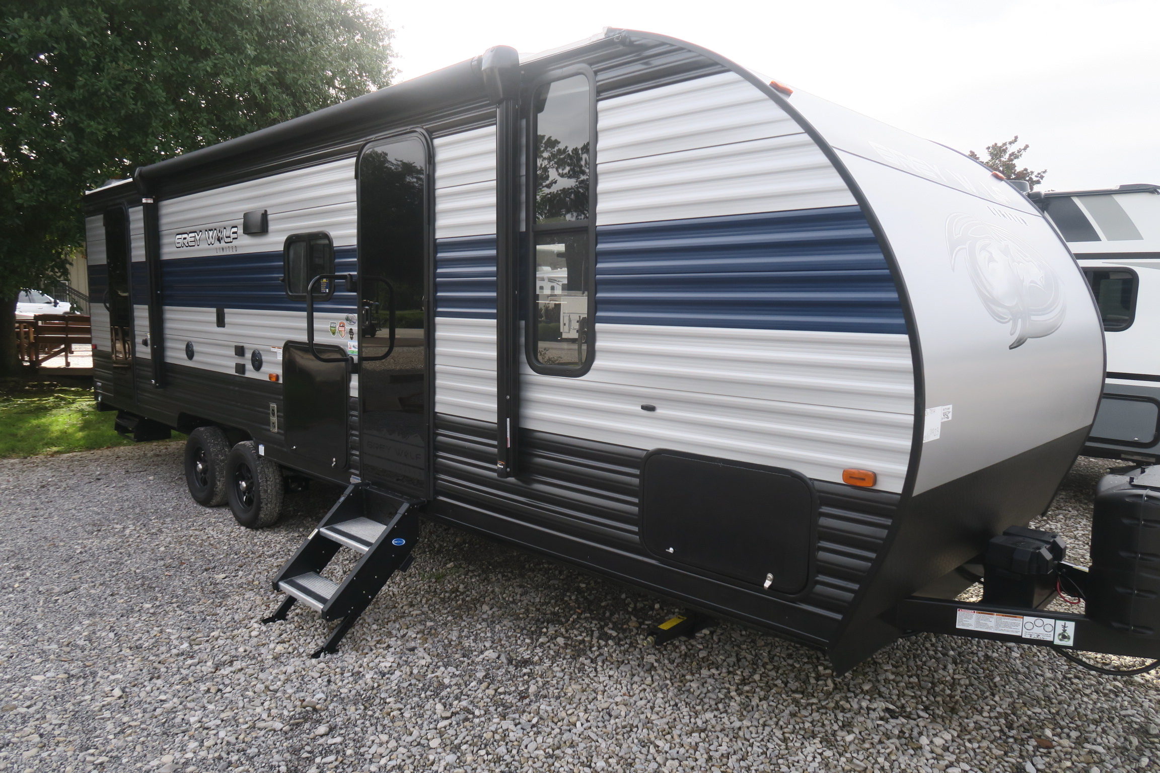 NEW 2021 CHEROKEE GREY WOLF 26DBH - Overview | Berryland Campers