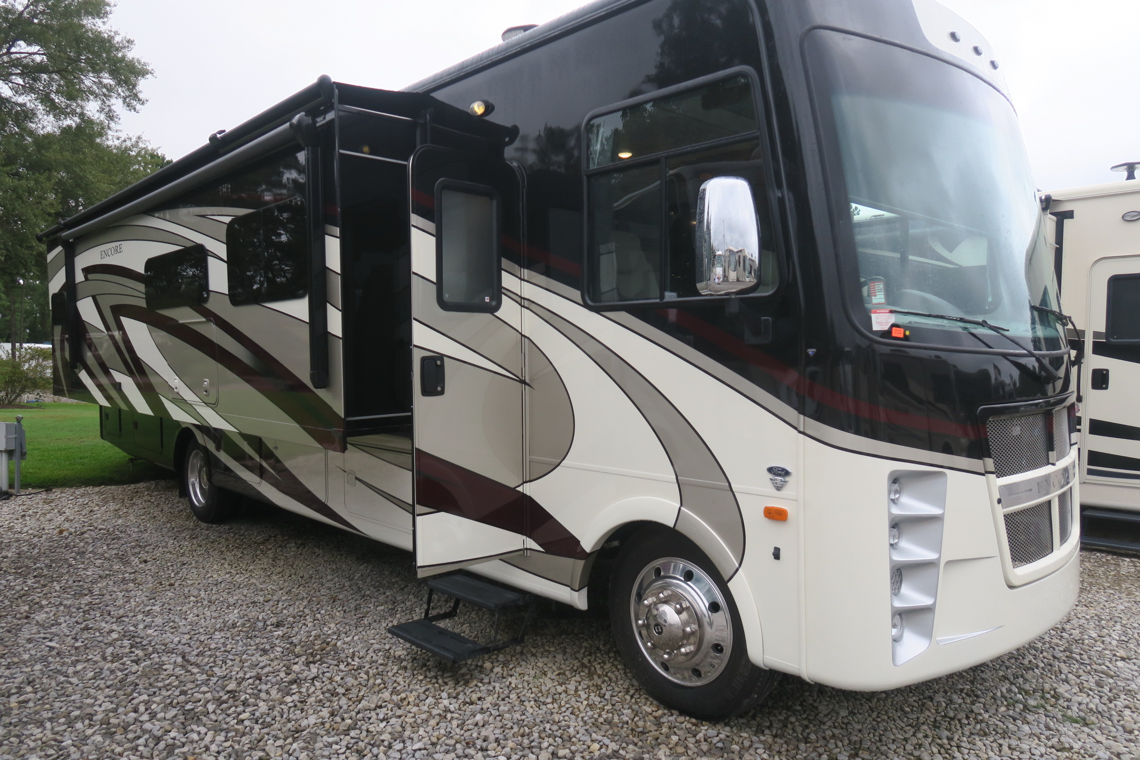 NEW 2021 ENCORE 355OSF - Overview | Berryland Campers