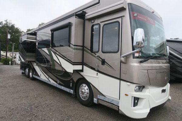 New Newmar Class A Diesel Motorhomes | Berryland Campers