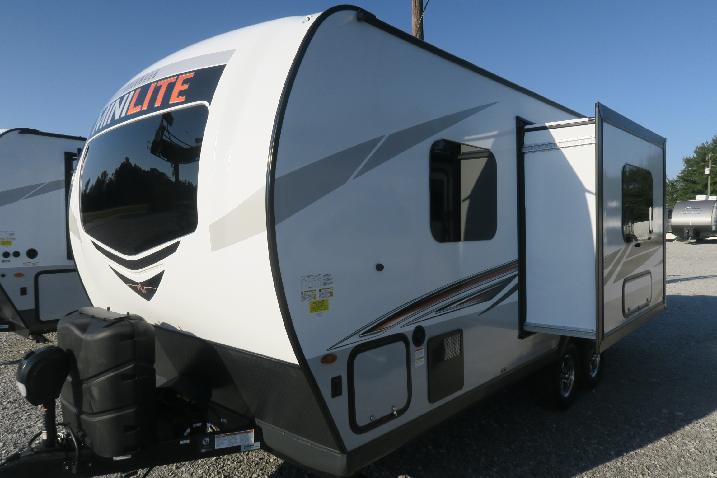 NEW 2021 ROCKWOOD MINI LITE 2109S - Overview | Berryland Campers