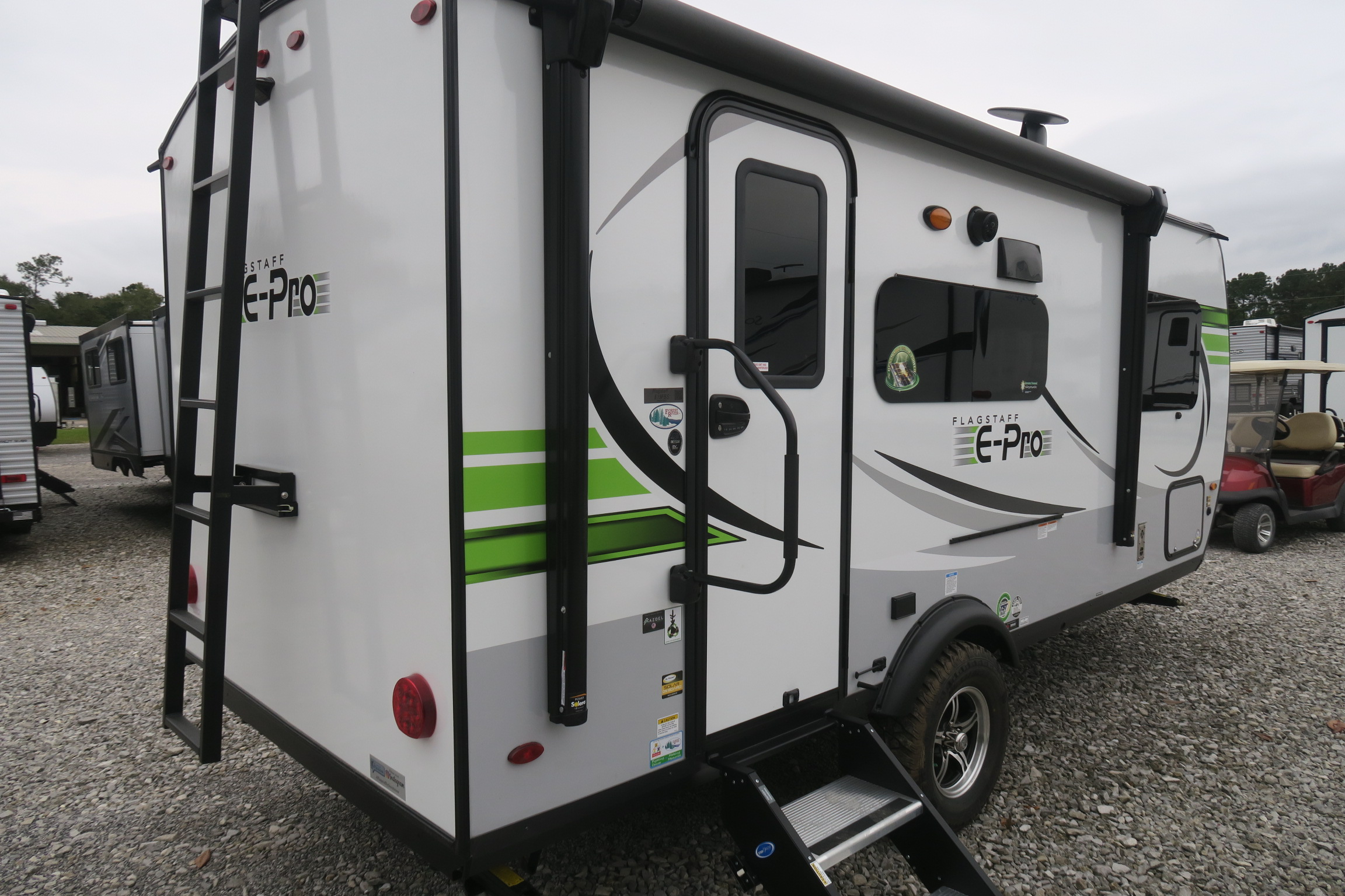 NEW 2021 FLAGSTAFF E-PRO 19FBS - Overview | Berryland Campers