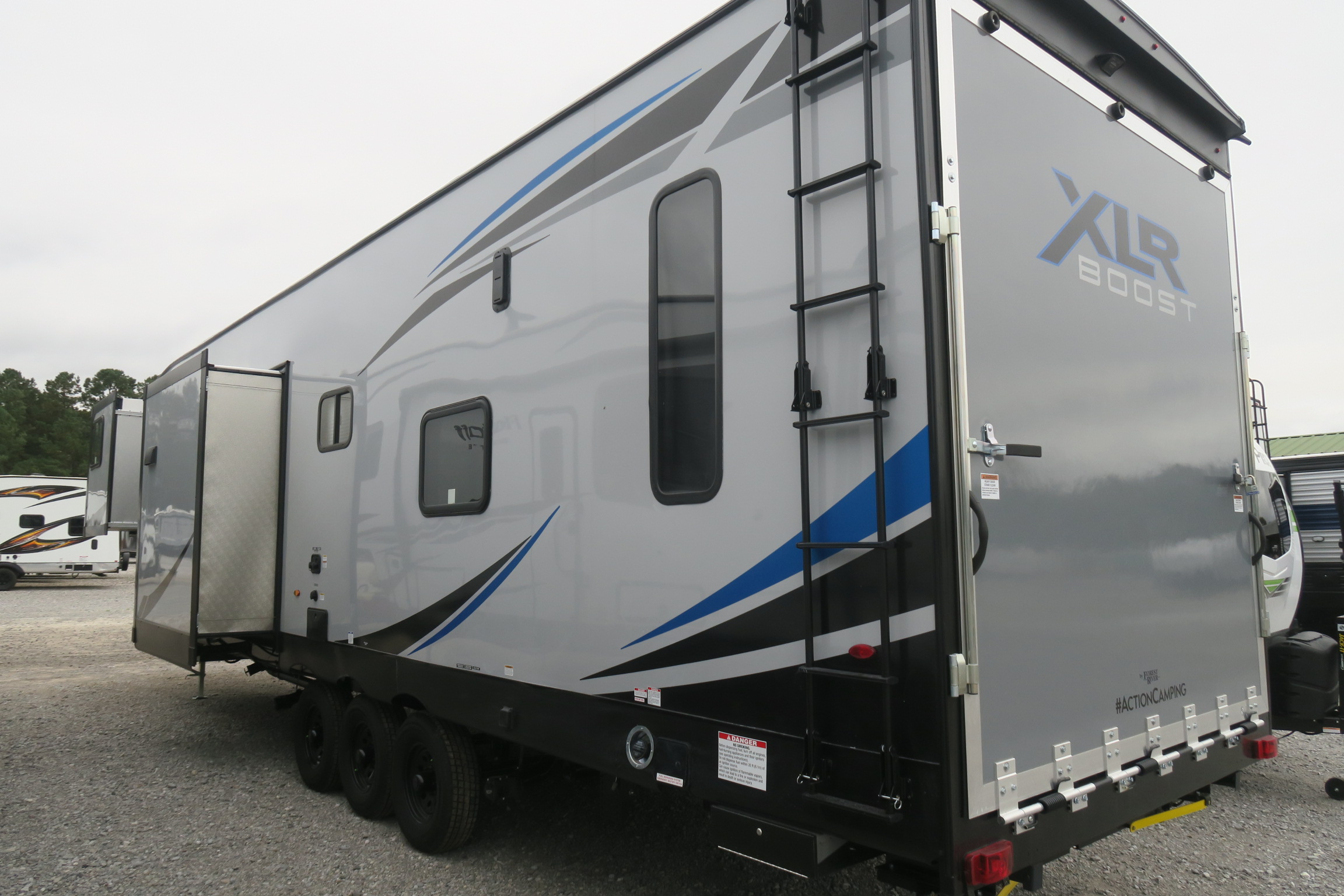 NEW 2021 XLR BOOST 37TSX - Overview | Berryland Campers