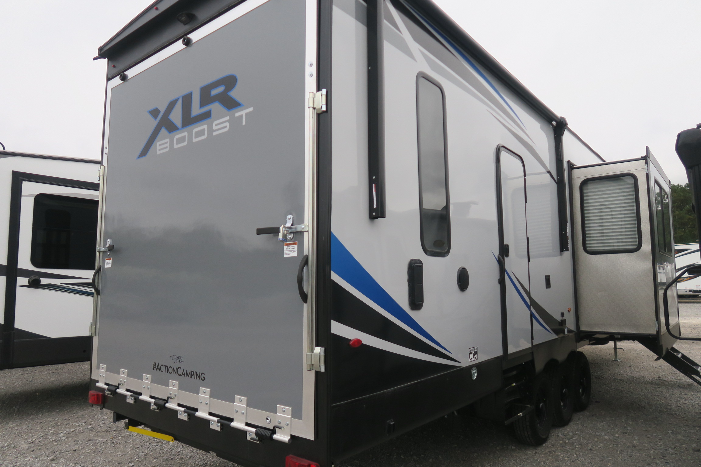 NEW 2021 XLR BOOST 37TSX - Overview | Berryland Campers