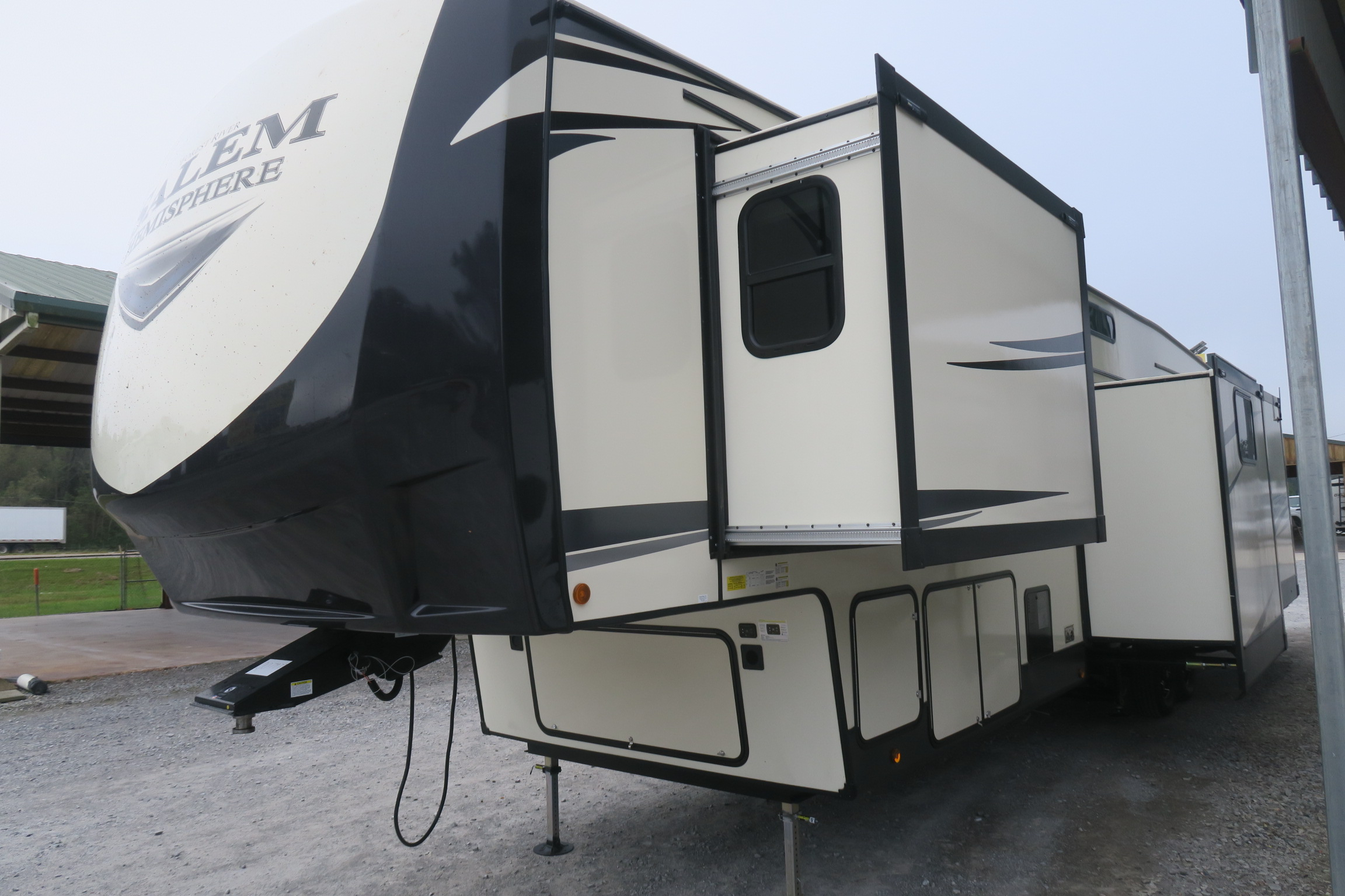 NEW 2021 SALEM HEMISPHERE GLX 369BL - Overview | Berryland Campers