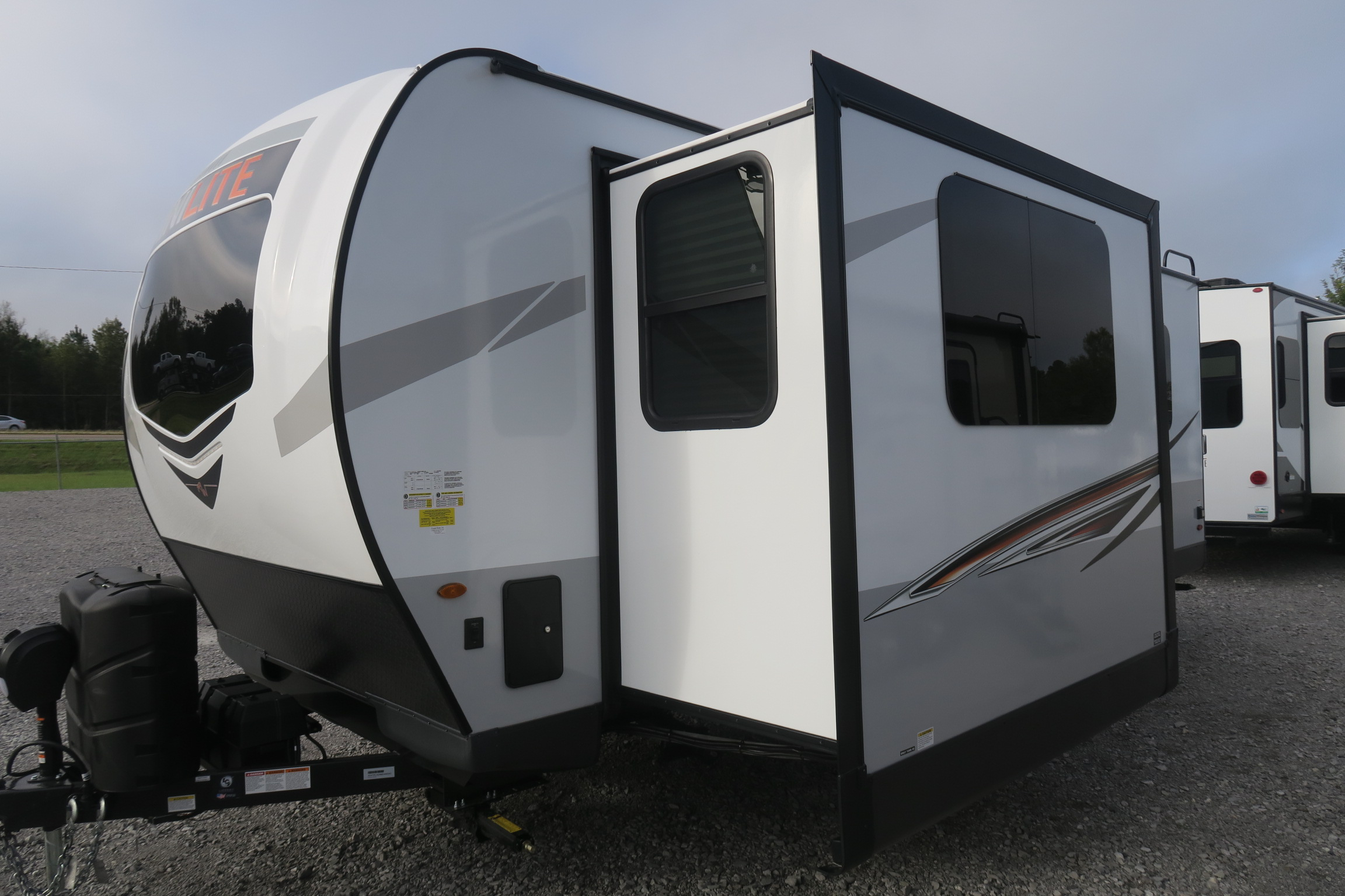 NEW 2021 ROCKWOOD MINI LITE 2506S - Overview | Berryland Campers