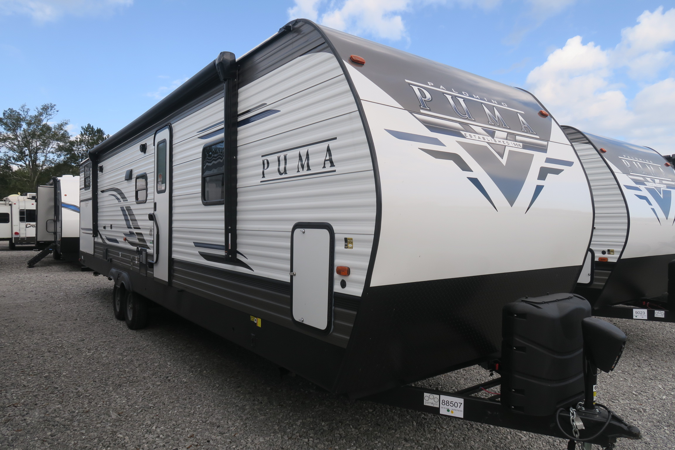 NEW 2021 PUMA 32RBFQ - Overview | Berryland Campers