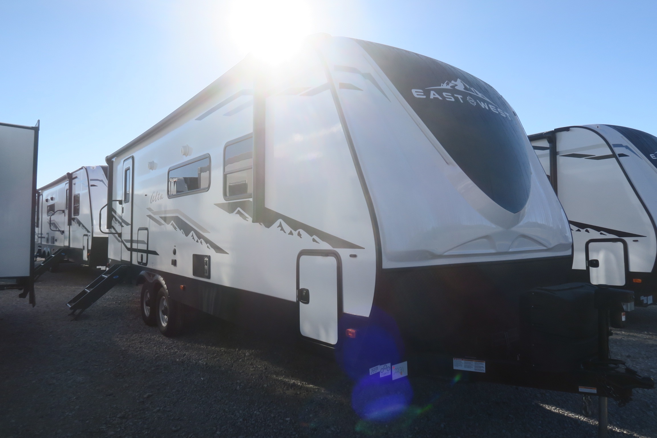NEW 2021 ALTA 2600KRB - Overview | Berryland Campers