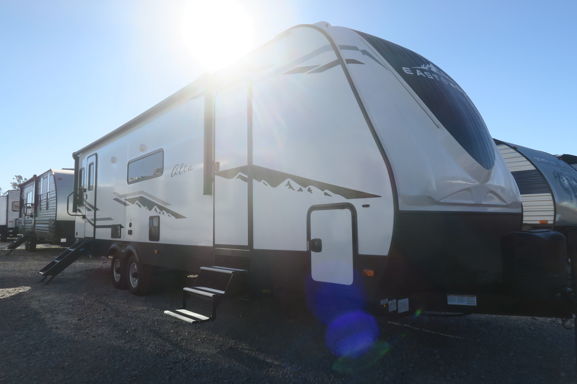 NEW 2021 ALTA 2850KRL - Overview | Berryland Campers