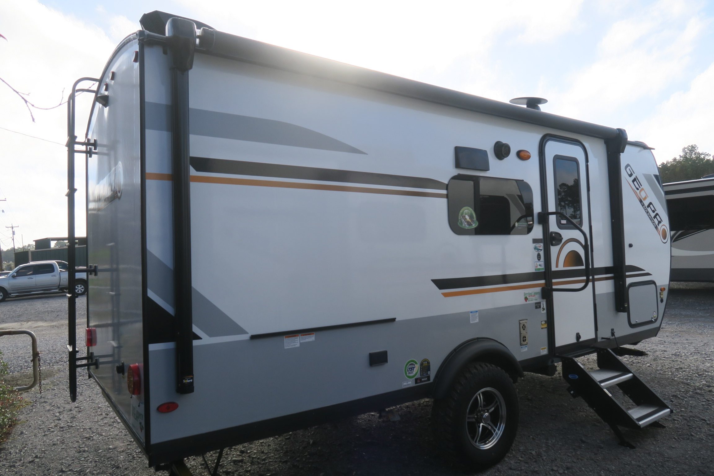 NEW 2021 ROCKWOOD GEO PRO 19BH - Overview | Berryland Campers