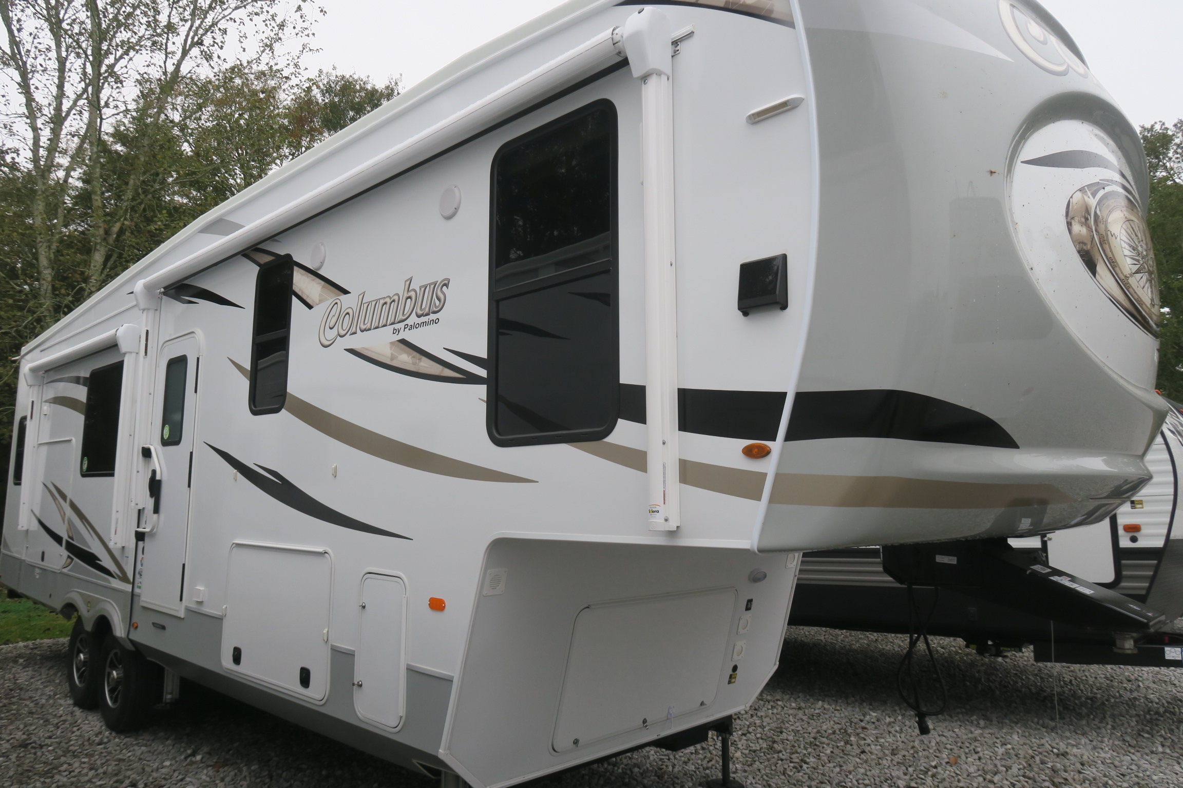 New Palomino Columbus Fifth Wheel Towables | Berryland Campers