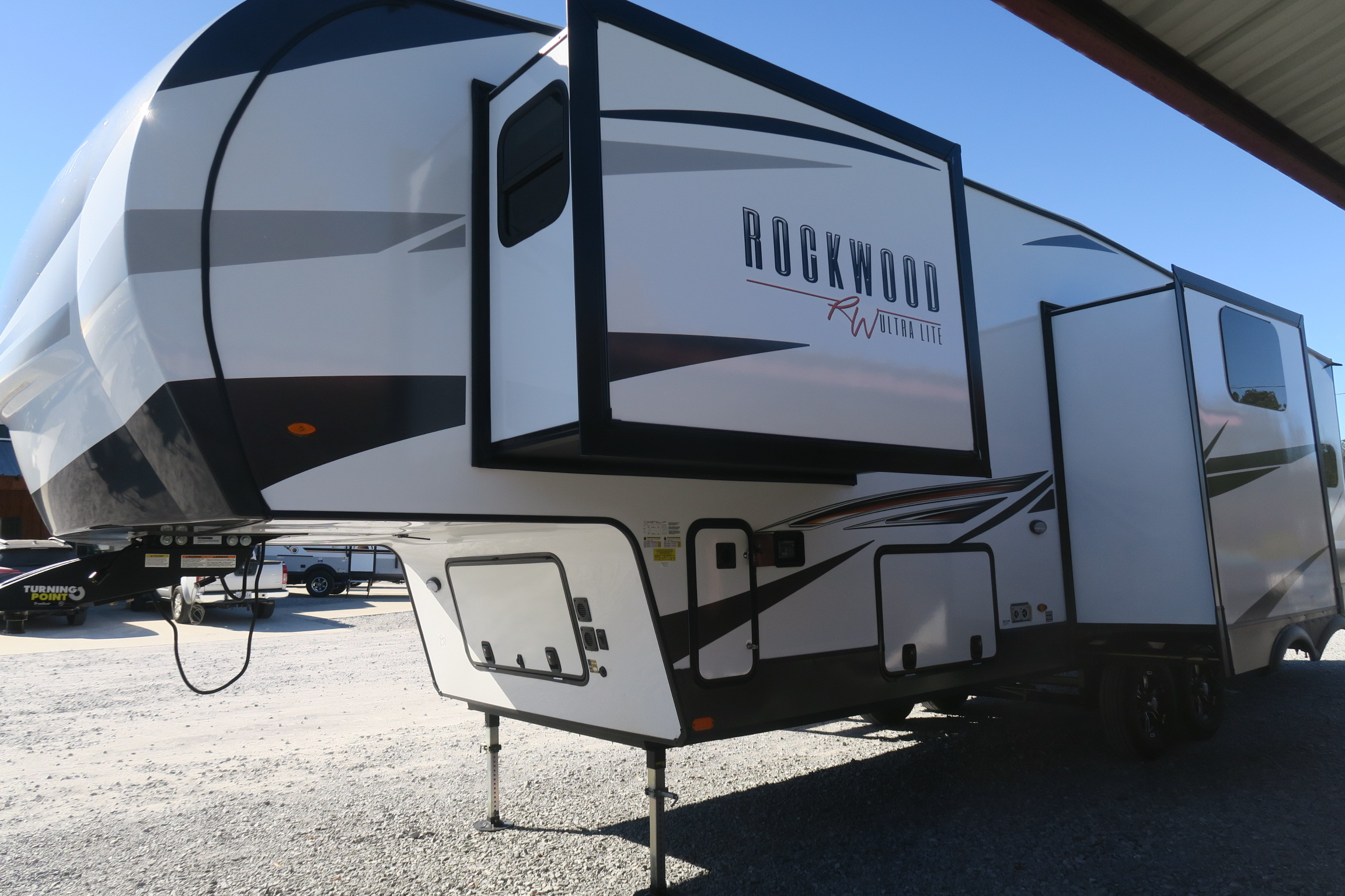 NEW 2021 ROCKWOOD ULTRA LITE 2887MB - Overview | Berryland Campers