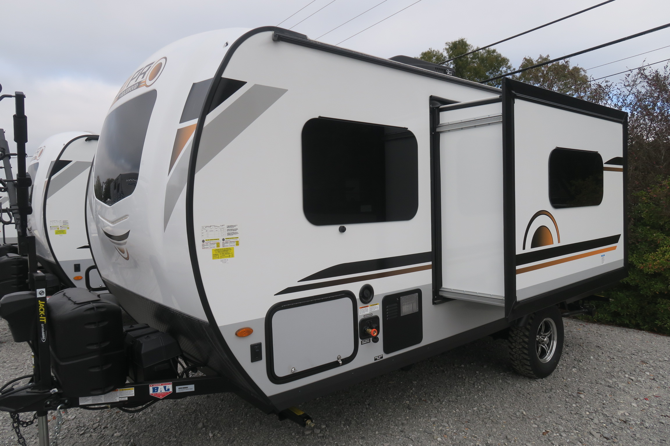 NEW 2021 ROCKWOOD GEO PRO 19FBS - Overview | Berryland Campers