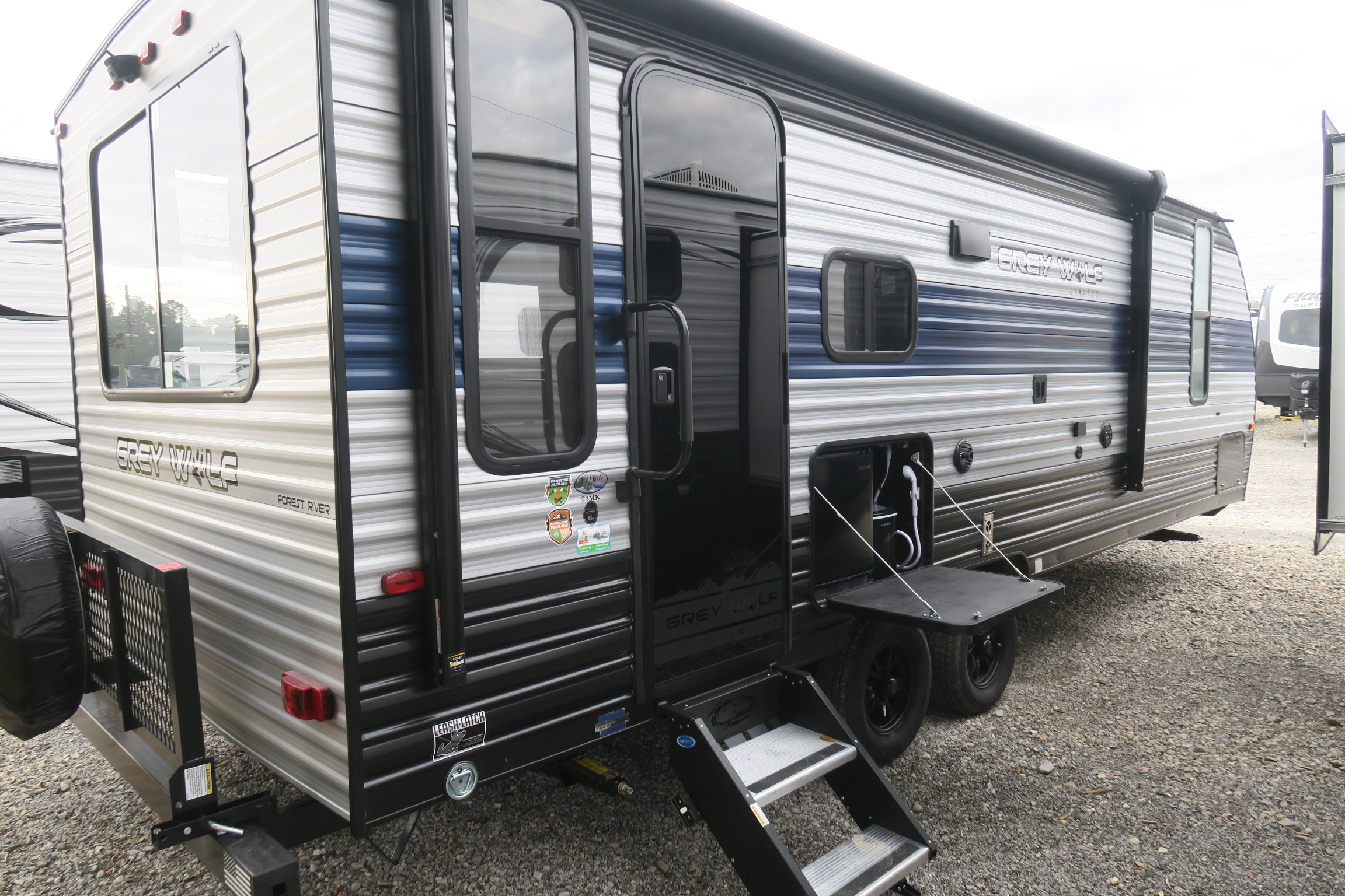 NEW 2021 CHEROKEE GREY WOLF 23MK - Overview | Berryland Campers