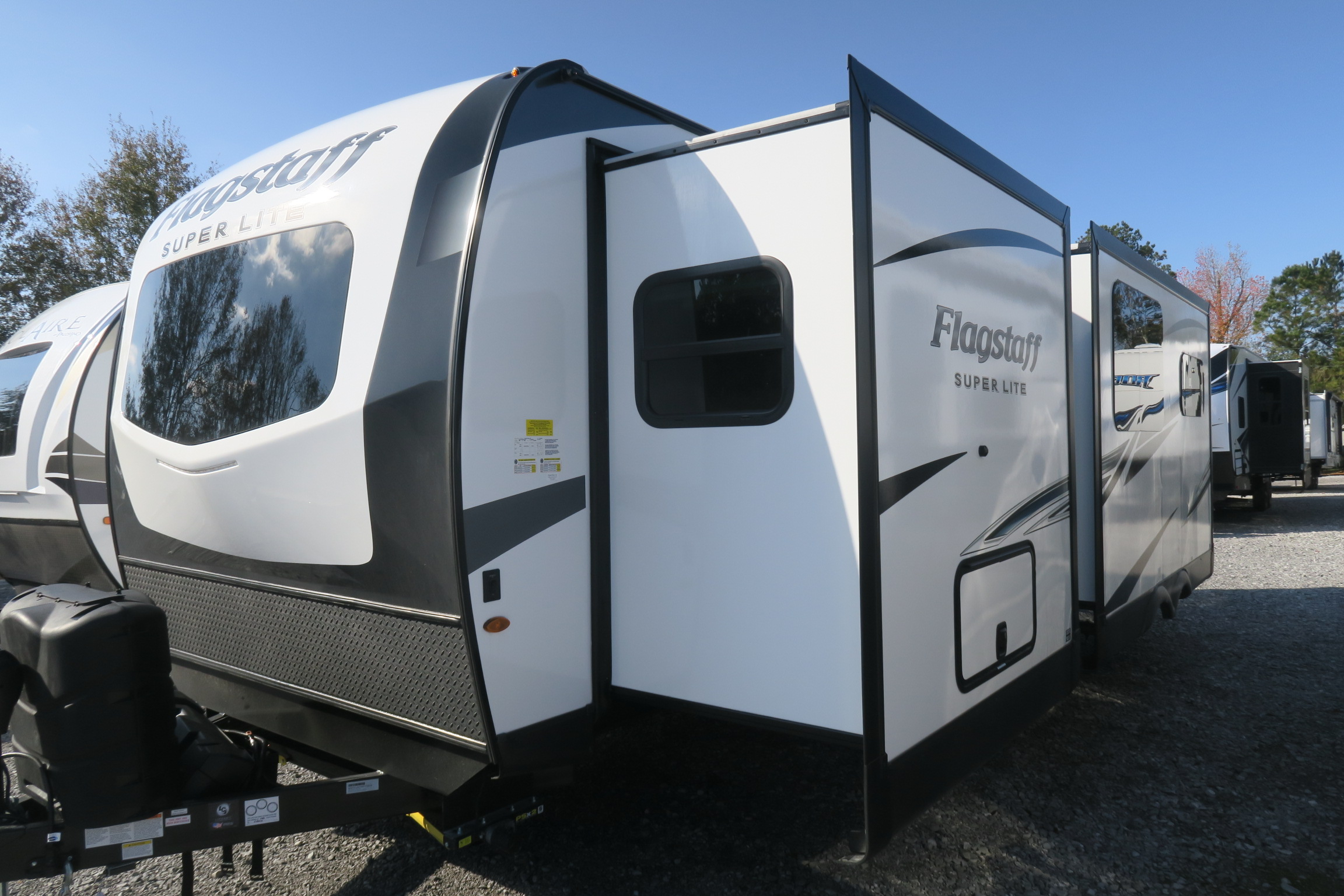 NEW 2021 FLAGSTAFF SUPER LITE 26RKBS - Overview | Berryland Campers